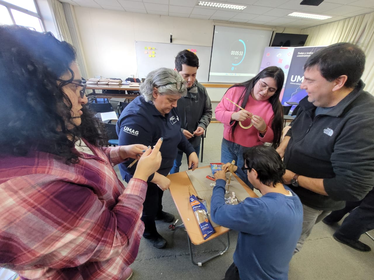 Científicos (as) se capacitaron en la Metodología del instrumento ...
